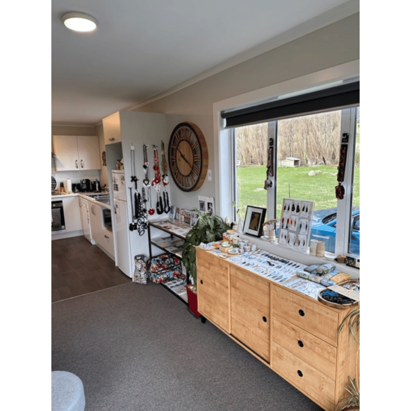 The Magpie Cottage - Just Like You